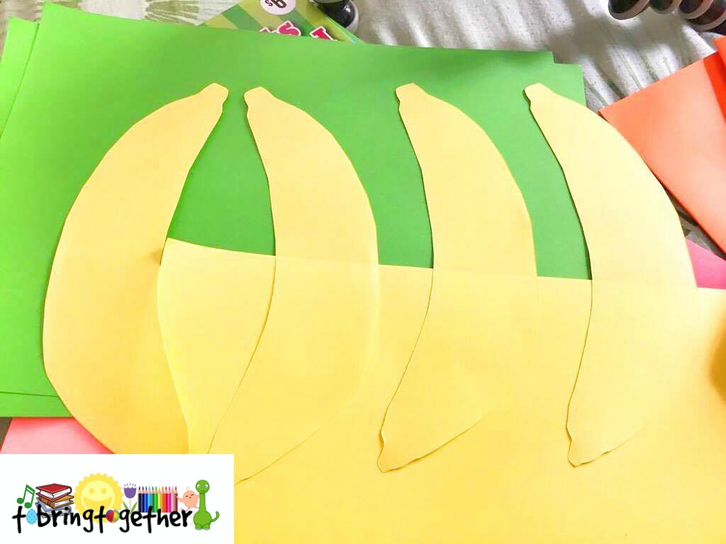 B for banana - Toddler weekly alphabet activity
